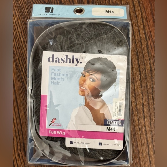 Hair | Sensationnel Dashly Full Wig M44 | Poshmark